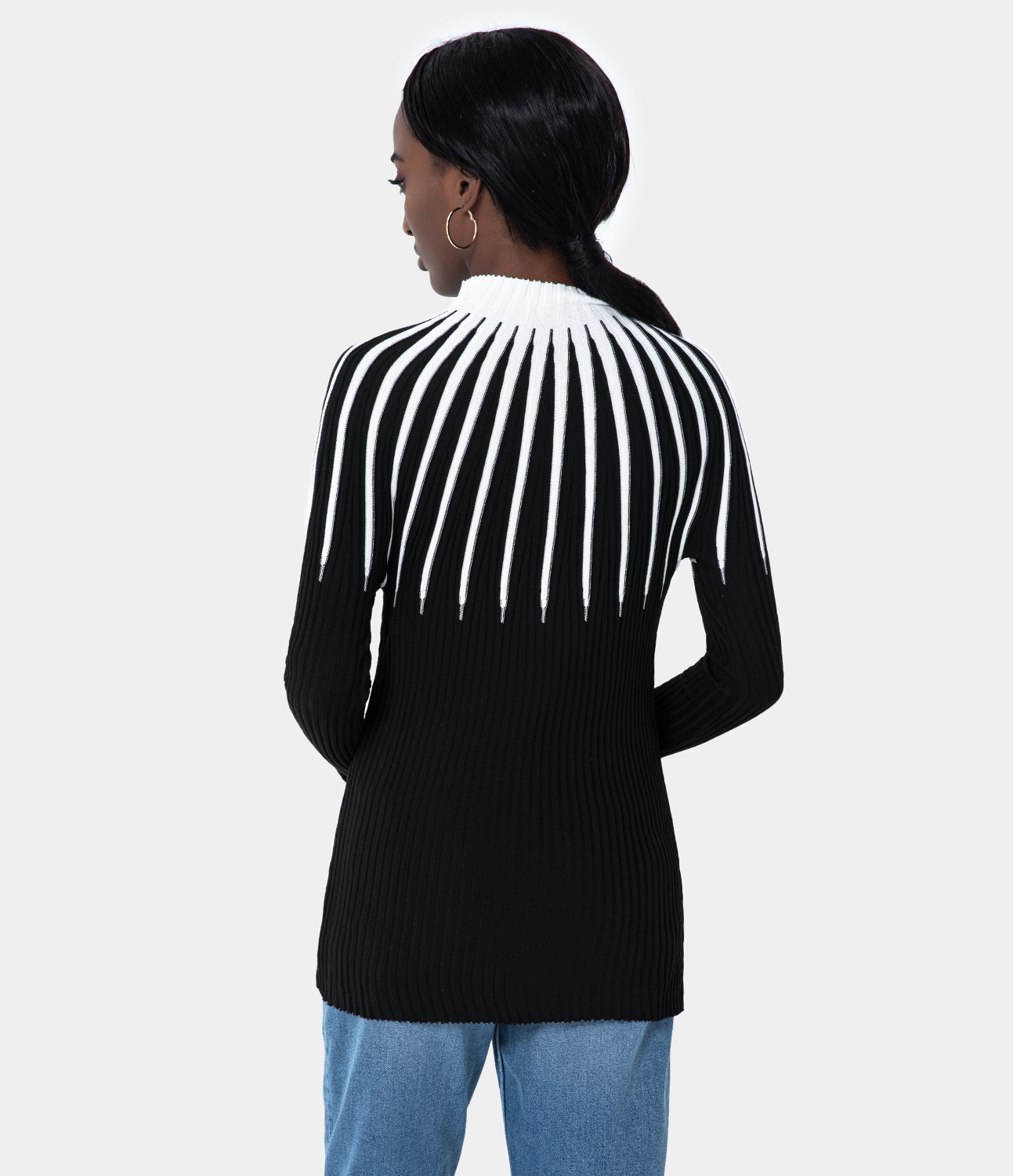 Womens Mock Neck Color Block Knit Sweater Halara