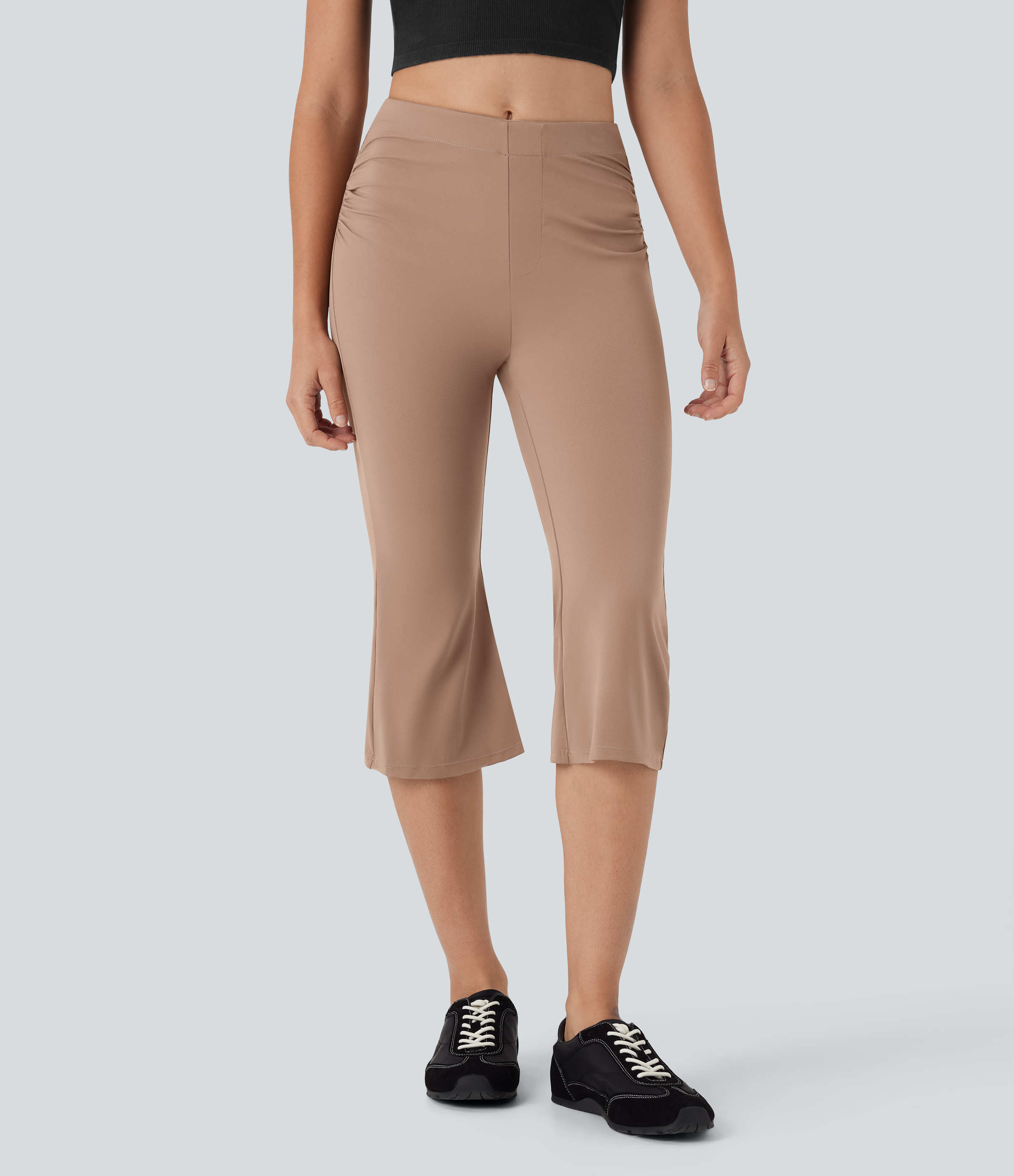 Women’s Mid Rise Capri Flare Work Pants - Halara